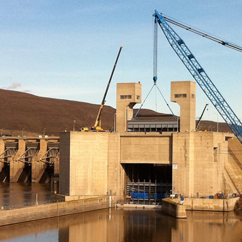 Heavy Lifting - Lampson Crane